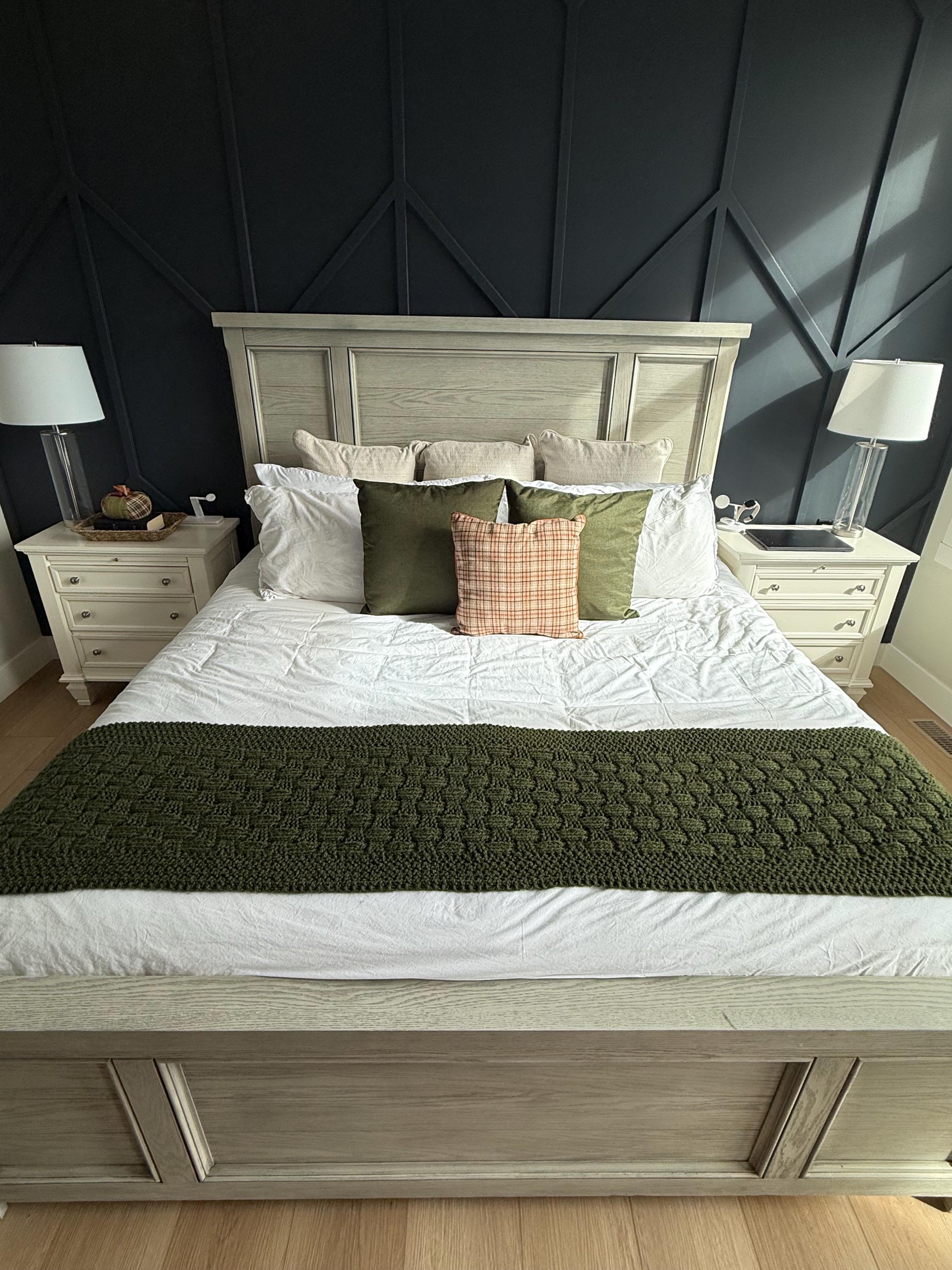 Evergreen Basketweave Bed Runner - Knitting Pattern - Fall Decor ...