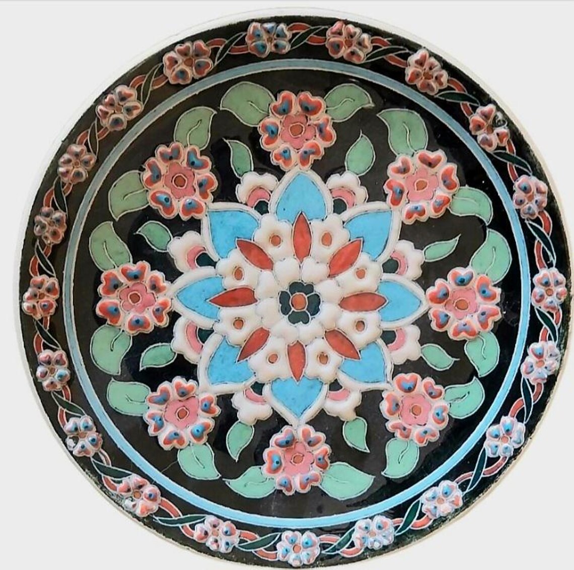Hand Made Decorative Plates: Add A Touch of Traditional Craftsmanship ...