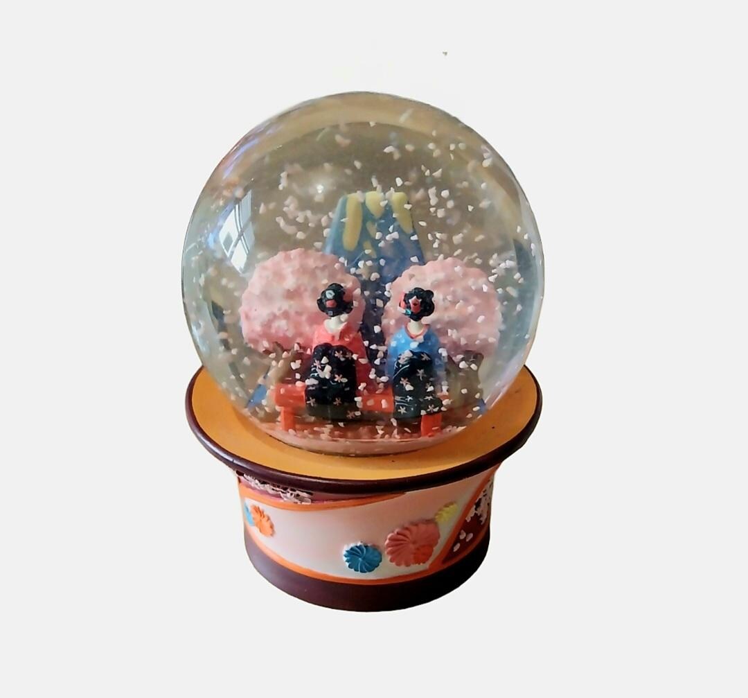Vintage Mount Fuji Snow Globe: Japanese Geishas & Cherry Blossoms - Etsy