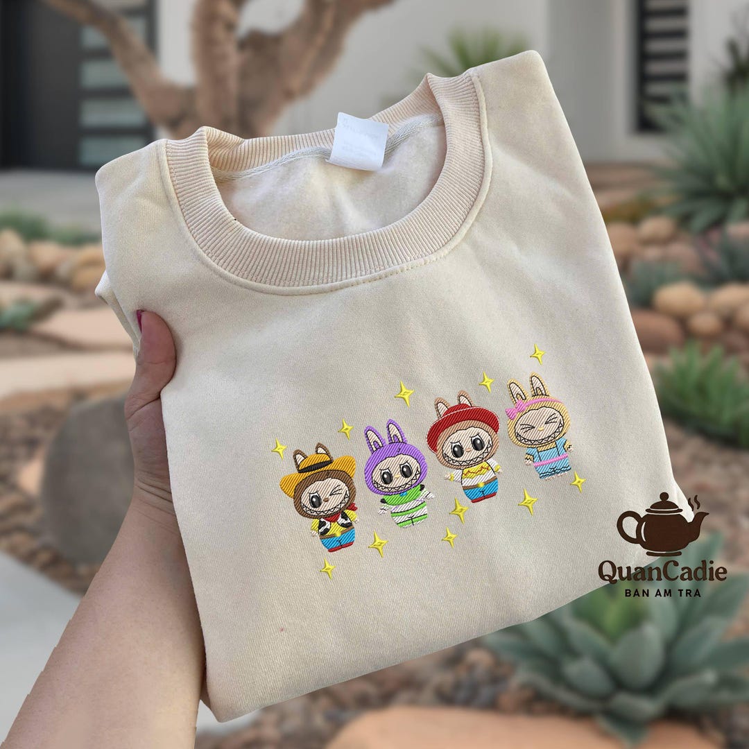 Joli sweat-shirt brodé monstre pelucheux, sweat-shirt broderie Toys ...