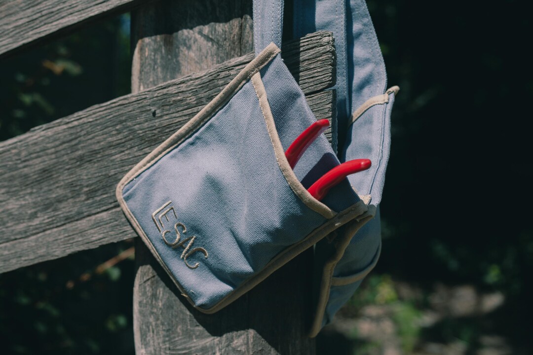 Le Sac Gardening Belt French Blue - Florist Accessories, Large Pockets ...