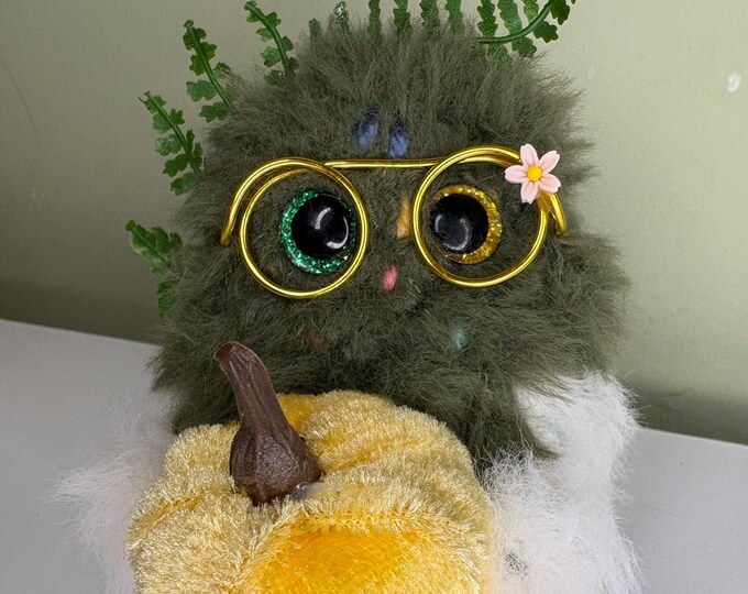 Adopt Moss Baby Heterochromia - Etsy UK