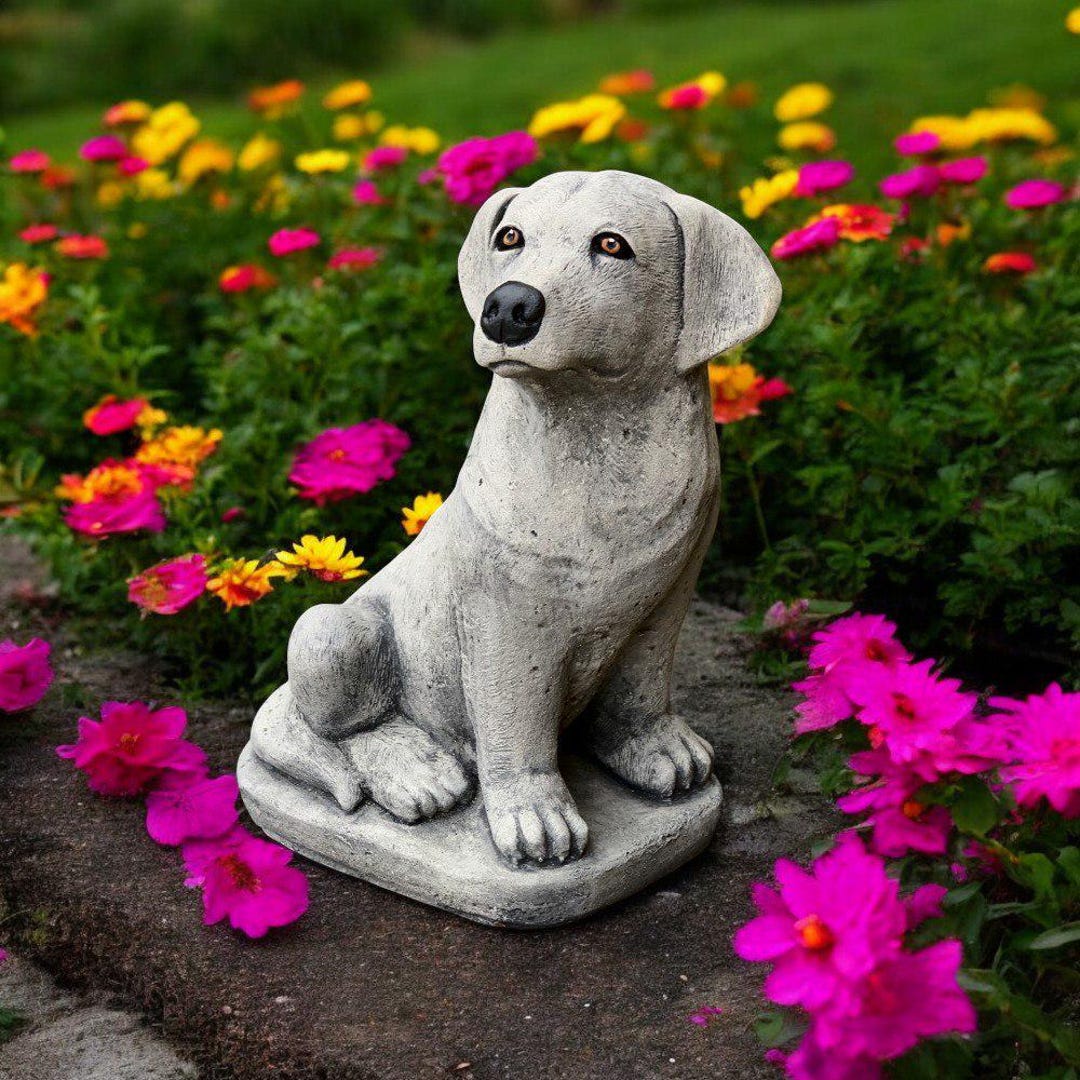 Concrete Labrador Statue Outdoor Guardian Dog Figurine Garden Puppy ...