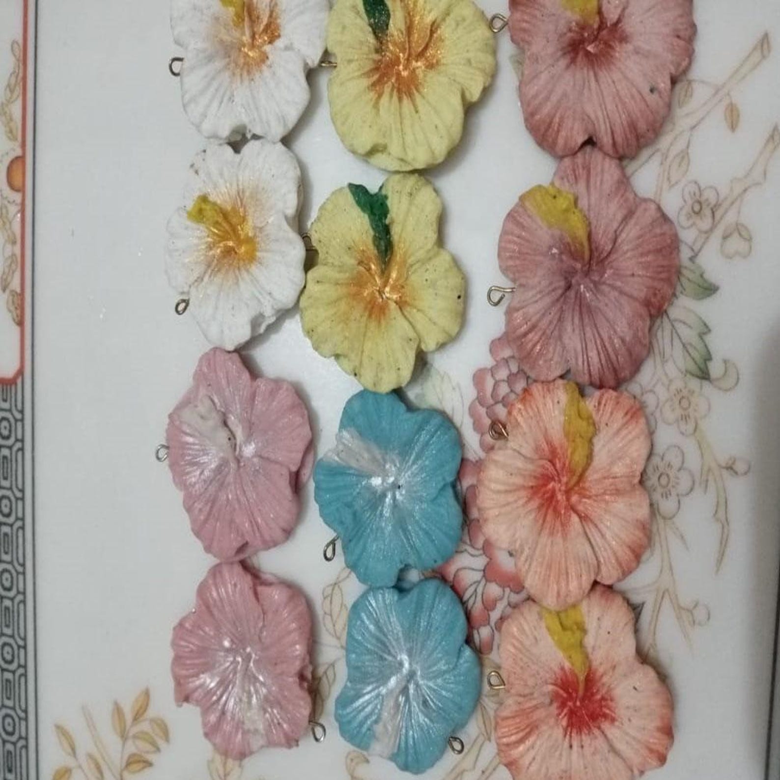 Handmade Polymer Clay Hibiscus Flower Charms –one Piece (light & Dark ...