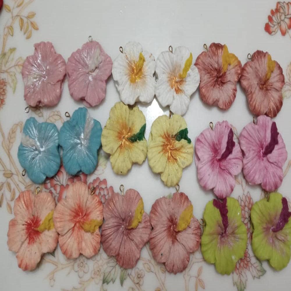 Handmade Polymer Clay Hibiscus Flower Charms –one Piece (light & Dark ...