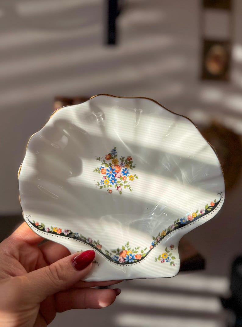 Vintage Wedgwood Osborne Bone China Shell Dish Floral Trinket Bowl Made ...