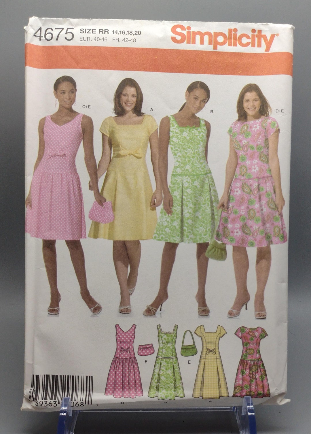 Woman's Fit and Flare Dress and Purse Sewing Pattern - Simplicity 4675 ...