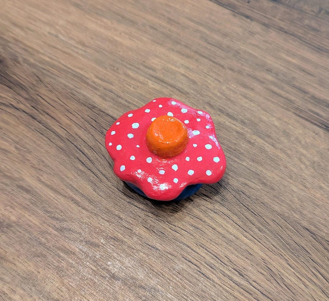 Vileplume Handmade Worry Stone - Pokémon - Etsy