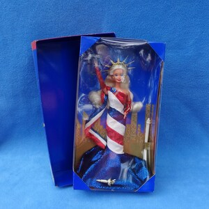 Barbie Statue of Liberty * Limited Edition * NRFB Barbie in Red White ...