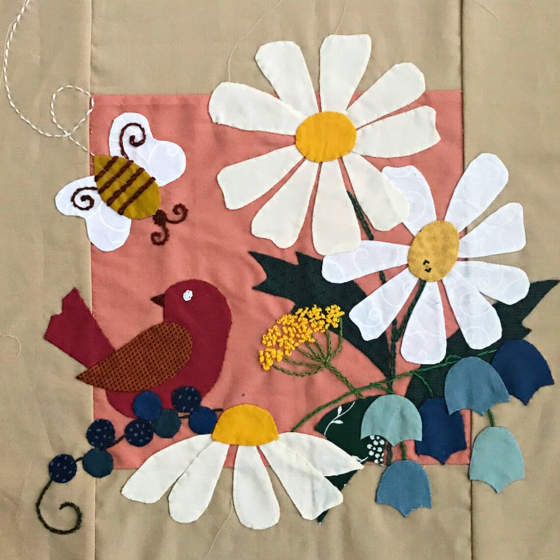 Tweet as Honey Quilt Block Pattern, Applique Floral Bird Bee Design ...