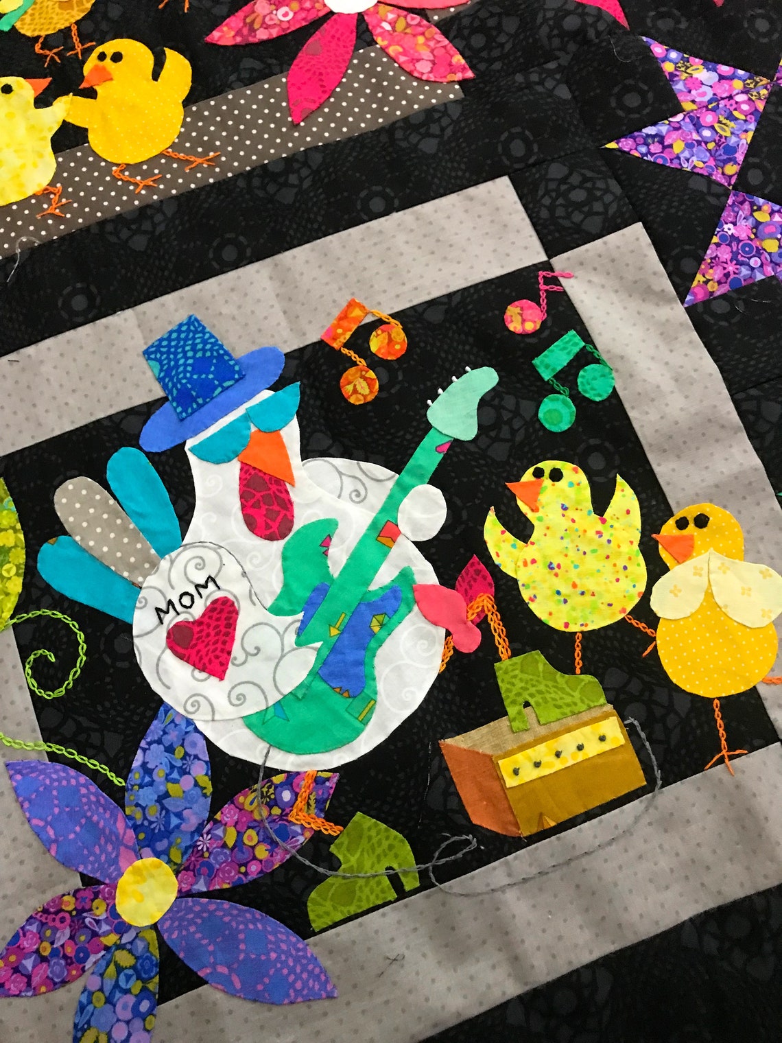 Barnyard Boogie Quilt Pattern, Musical Chickens (PDF Pattern) - Etsy