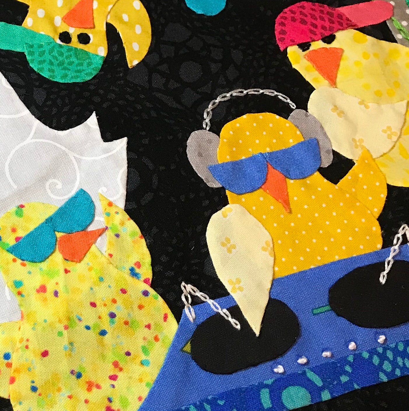 Barnyard Boogie Quilt Block Pattern, Chickens With Musical Instruments ...