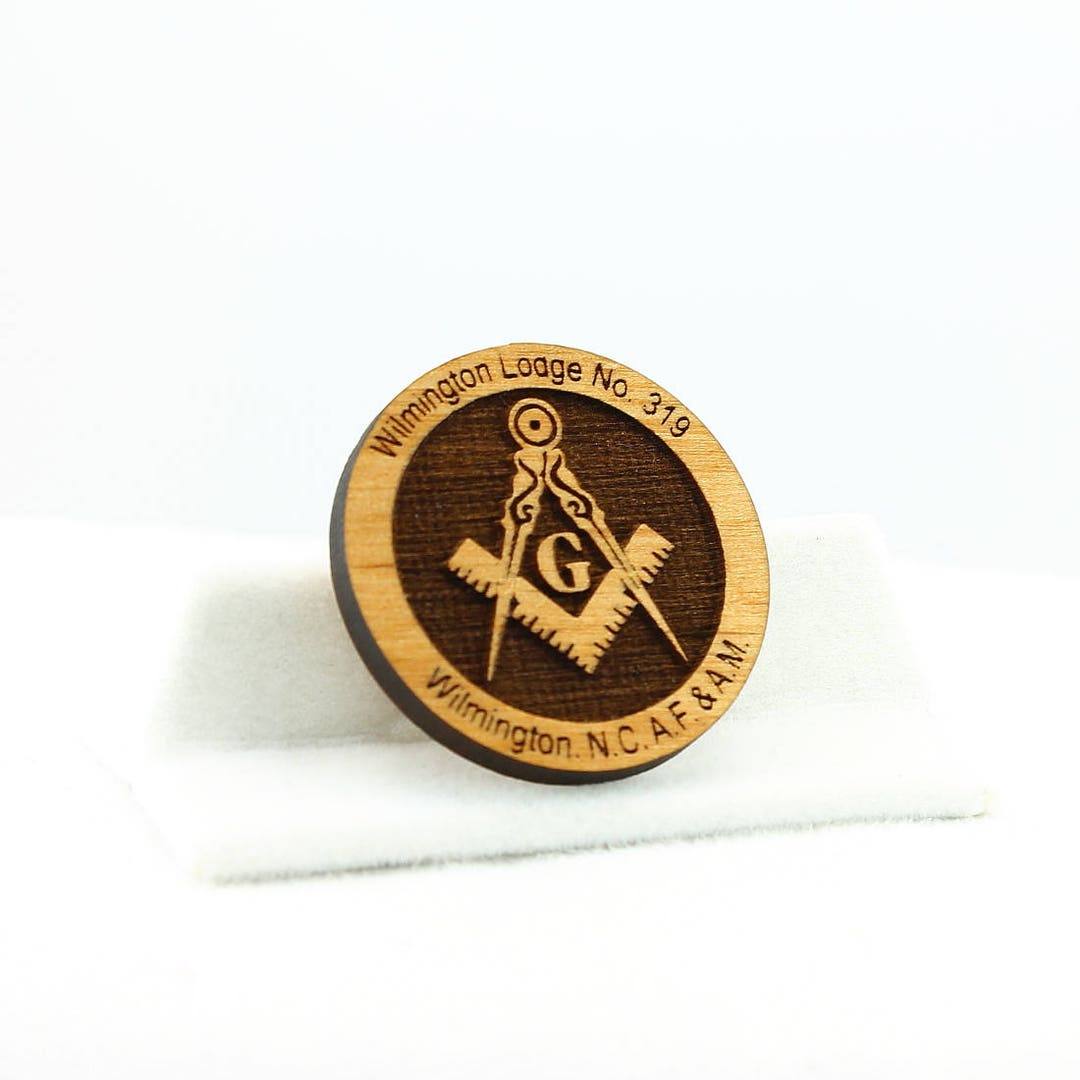 10 Masonic Wooden Buttons / Pins - Custom Engraving - Etsy