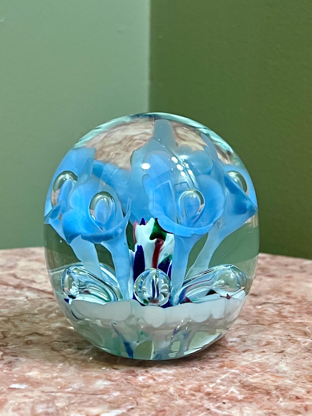 Amazing Vintage St. Clair Art Glass Paperweight – Light Blue Flowers ...