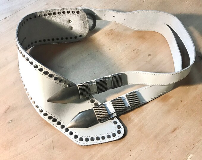 1980s Vintage White Leather Arrow Belt // Made in France - Etsy