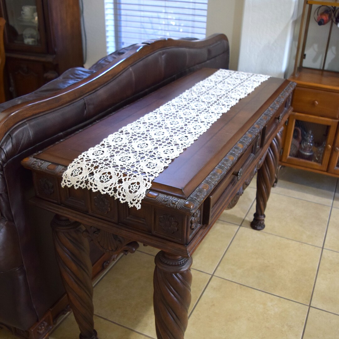 Vintage Crochet Table Runner Dresser Scarf Lace Table Topper Hand ...
