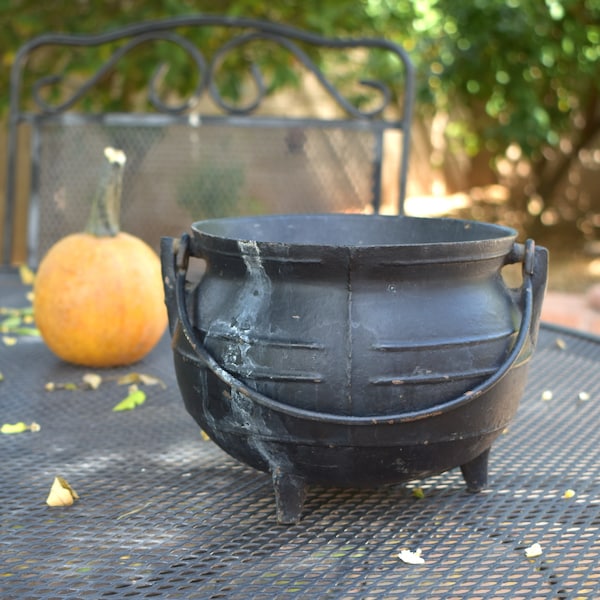 Cast Iron Cauldron - Etsy