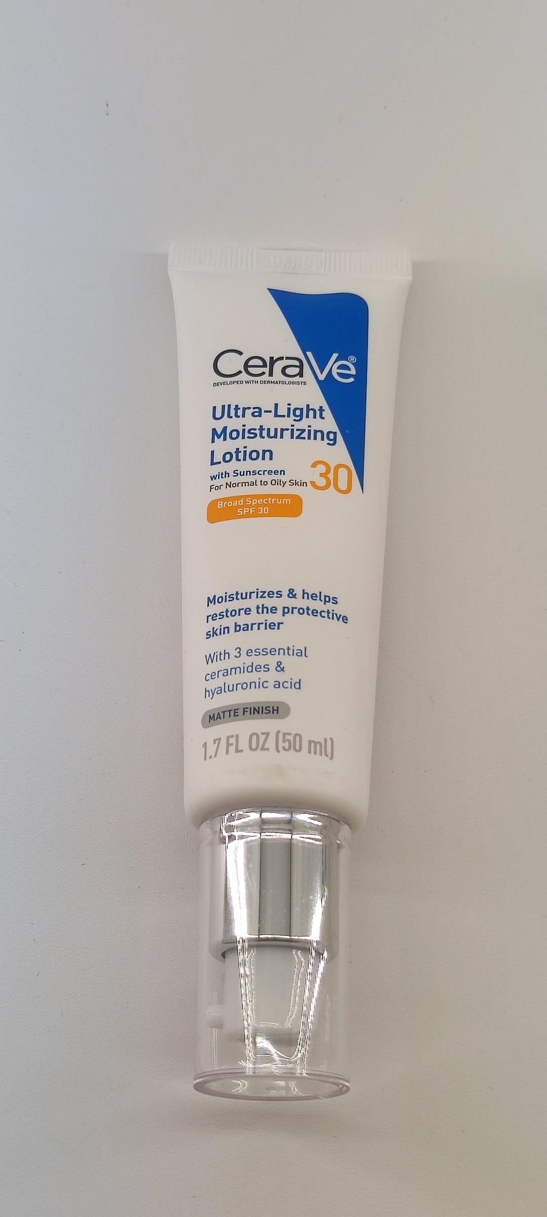 Ultralight Moisturizing Lotion SPF 30 - Etsy