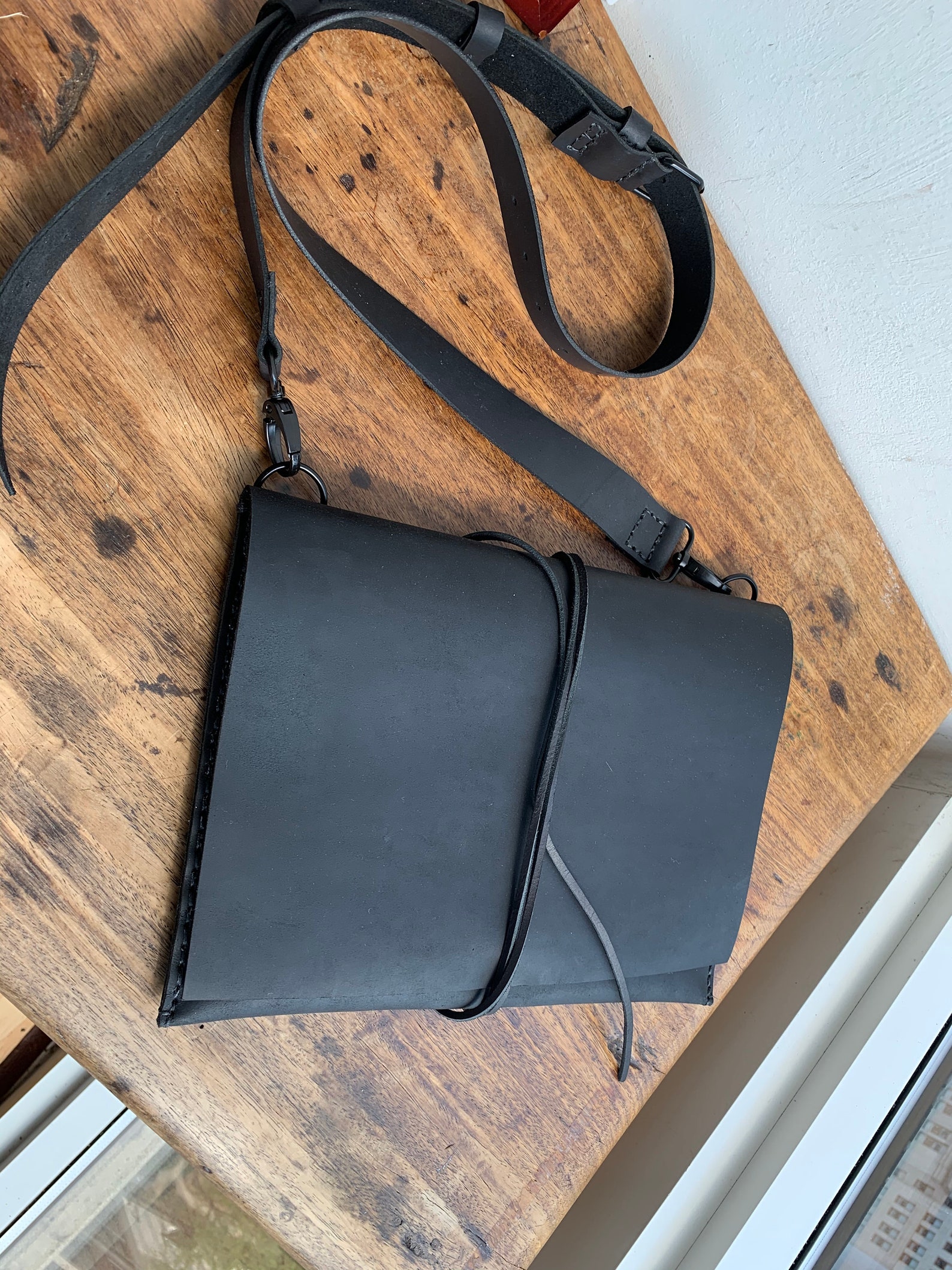 Ipad Case With Crossbody Strap / Leather Ipad Bag Messenger / - Etsy