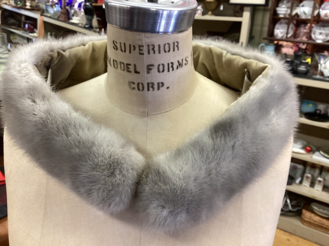 Rich Silver-blonde Fur Collar/wrap - Etsy