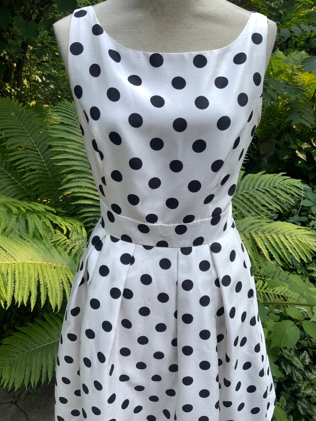 Classic Black Polka Dots on This Sweet Dress by Jessica Howard - Etsy