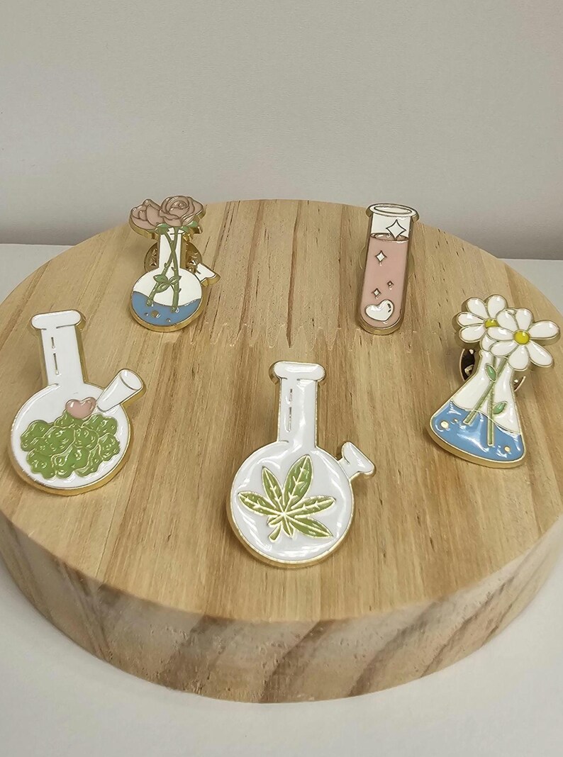 Stoner Enamel Pin Set • Cute Weed Pins • Aesthetic Bong & Flower Pins ...