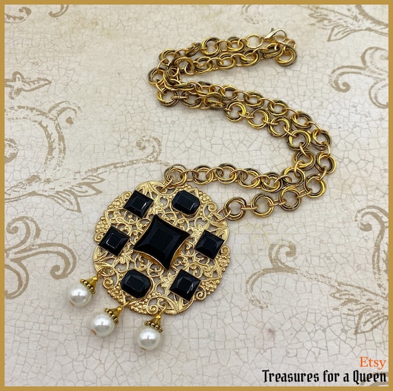 Howard's antique jewellery store