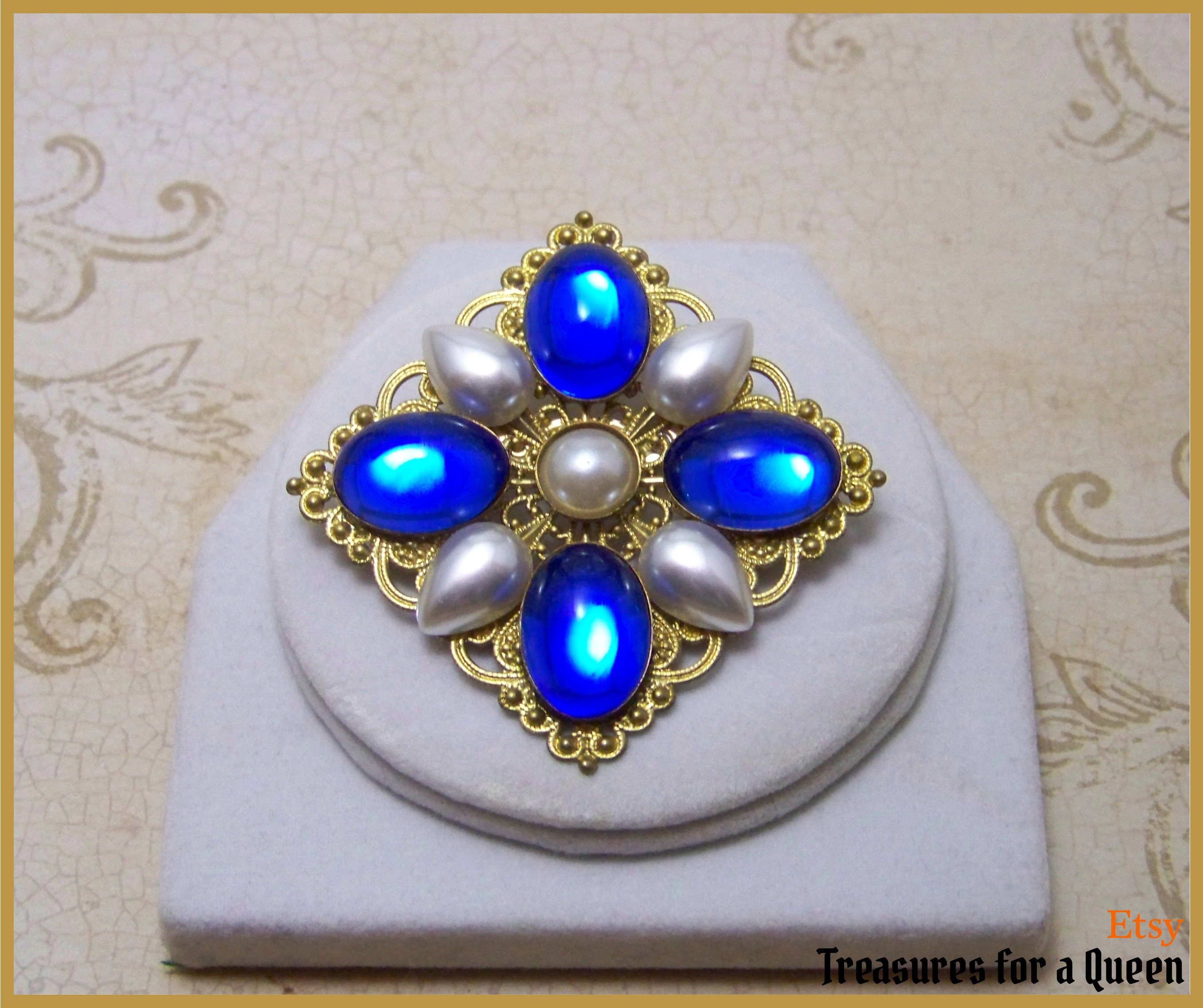Medieval Necklace, Tudor Brooch, Anne Boleyn Necklace, the Tudors ...