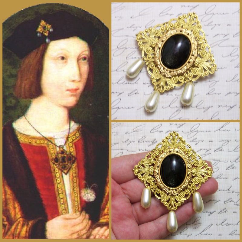 Medieval Brooch - Etsy