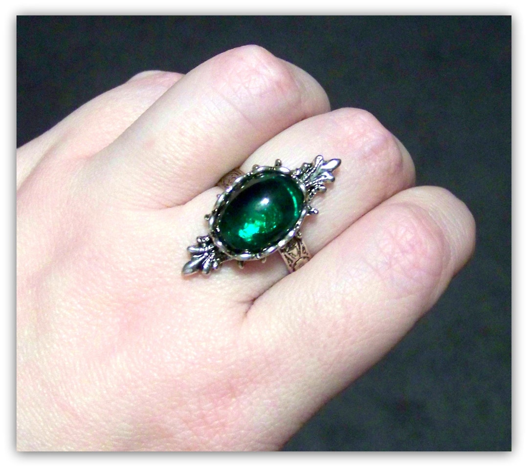 Medieval Ring - Victorian Ring - Renaissance Jewelry, Medieval Jewelry ...