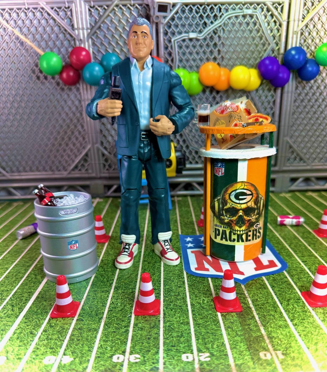 NFL Football Diorama, Custom Team Trash Cans, 1:10 Scale - Etsy