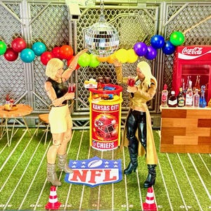 Kansas City Chiefs NFL Diorama, Handmade Sports Decor (1:10 Scale) - Etsy