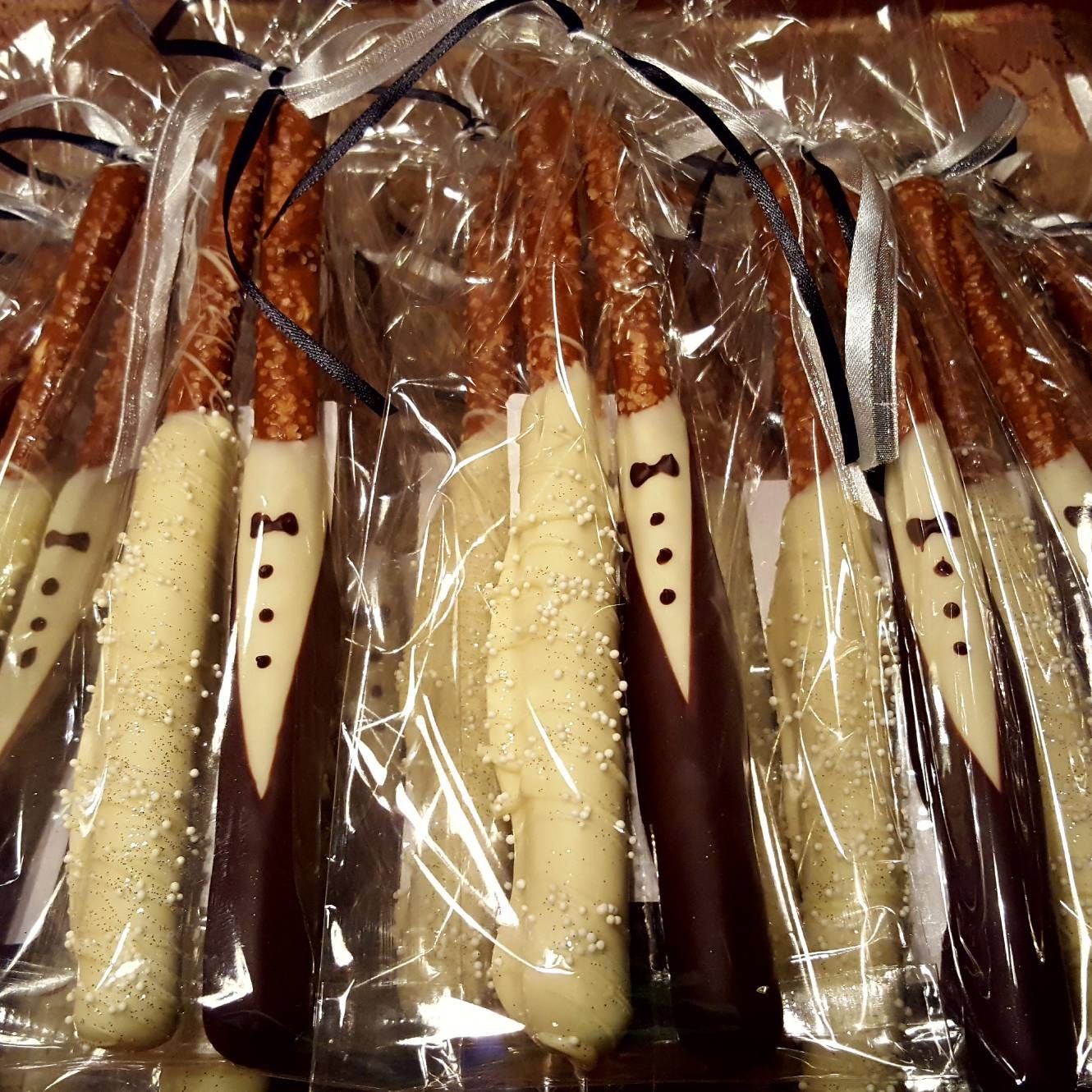 Bride and Groom Chocolate Pretzel Rod Wedding Favors - Etsy