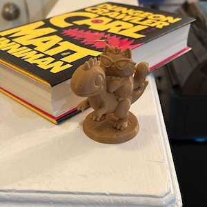 Princess Donut & Mongo 3D Printed Desk Pet, Dungeon Crawler Carl ...