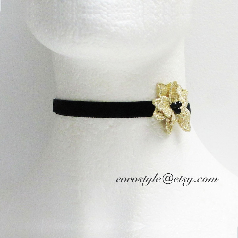 Flower Choker - Etsy