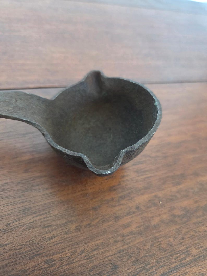 Antique Cast Iron Metalworking Ladle Dual Spout 14