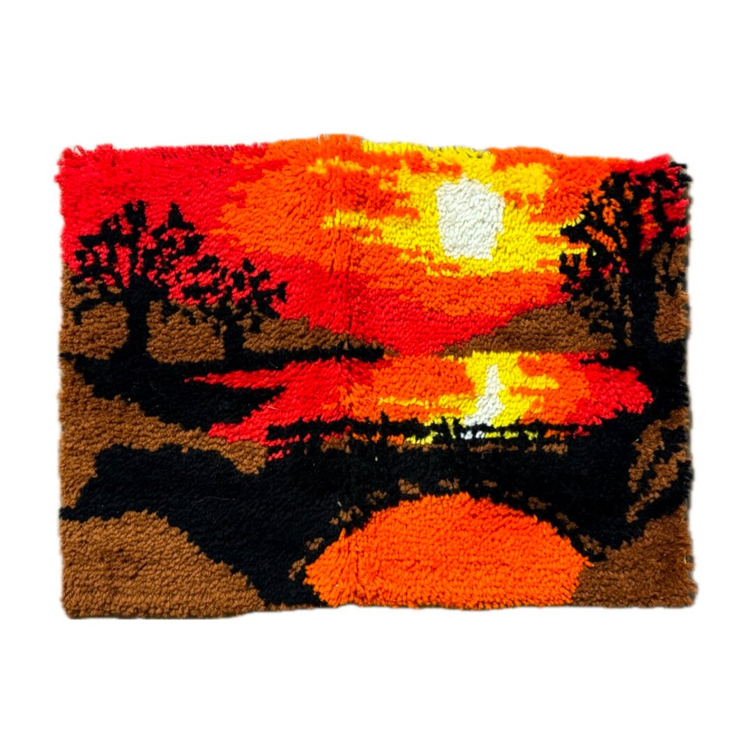 Completed MCM VTG Groovy 70s Latch Hook Rug Wall Hanging Sunset Mid ...