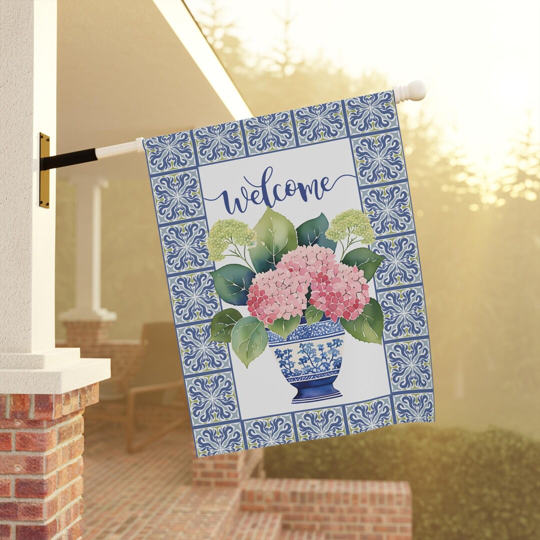 Hydrangea Chinoiserie Garden Flag, Preppy Garden Decor, Grandmilennial ...
