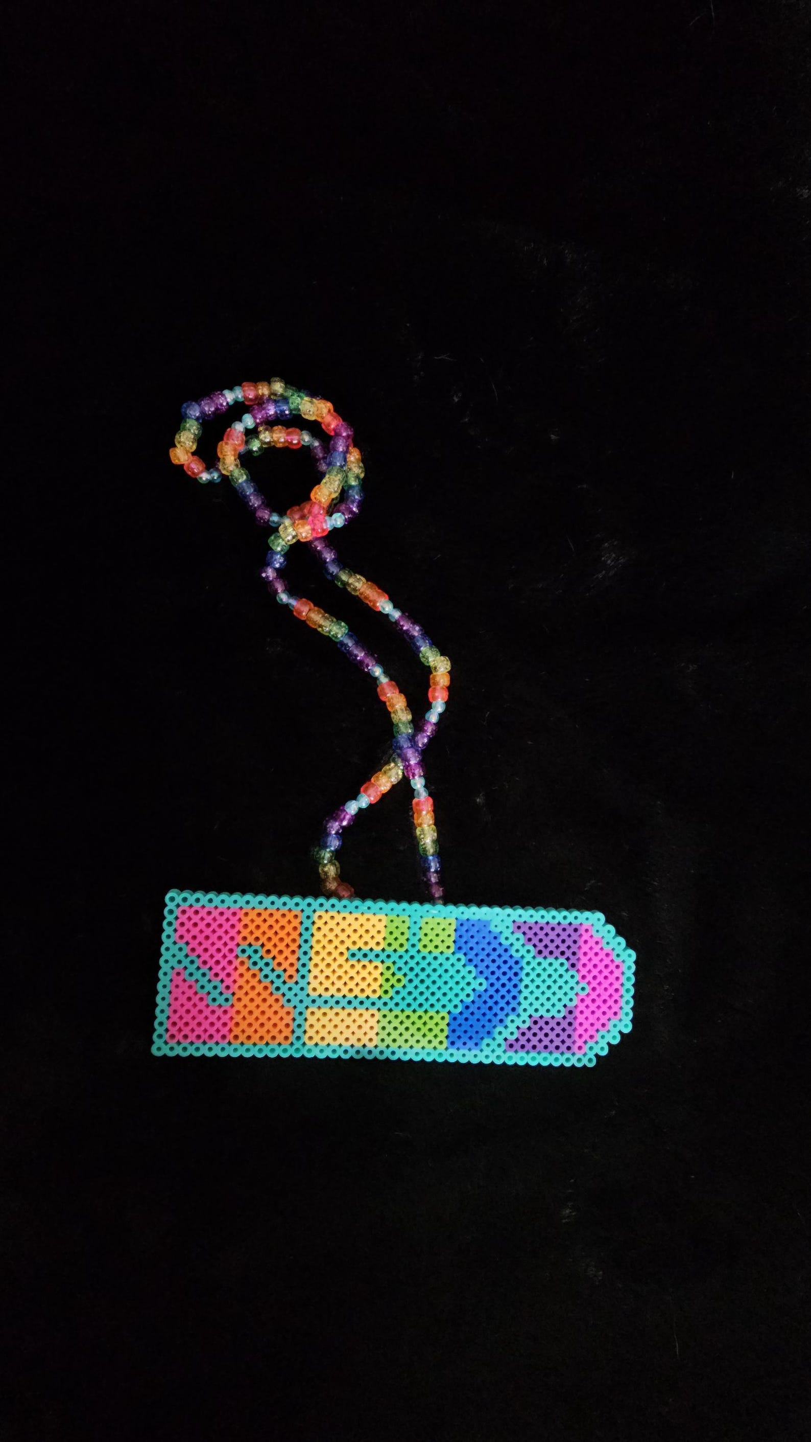 Zedd Perler Necklace With Holographic Finish - Etsy
