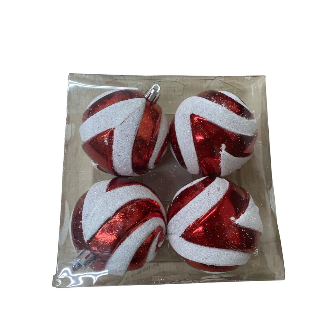 NEW Set of 4 Red White Plastic Christmas Ornaments Bulbs Indoor Outdoor ...