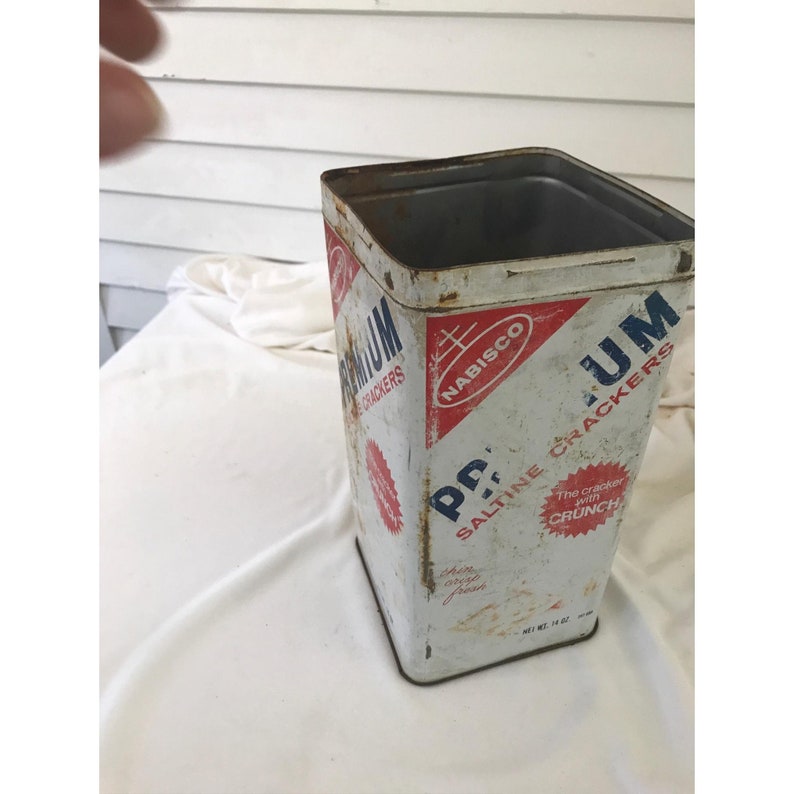 AS IS Rusty Premium Saltine Crackers Tin Planter Craft Display - Etsy