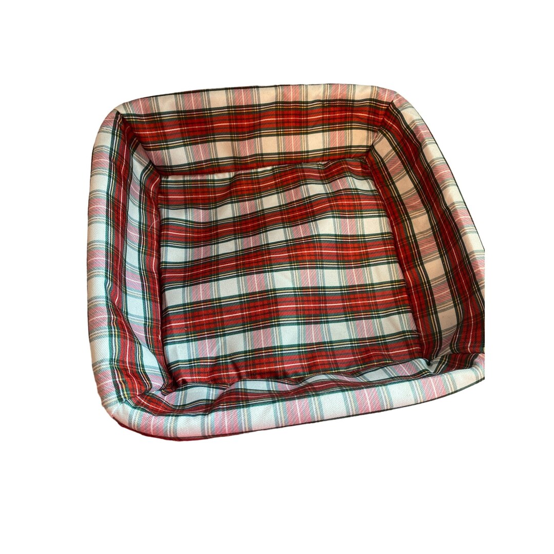 NWT Open Weave Fabric Lined Basket Plaid Red Green White Display ...