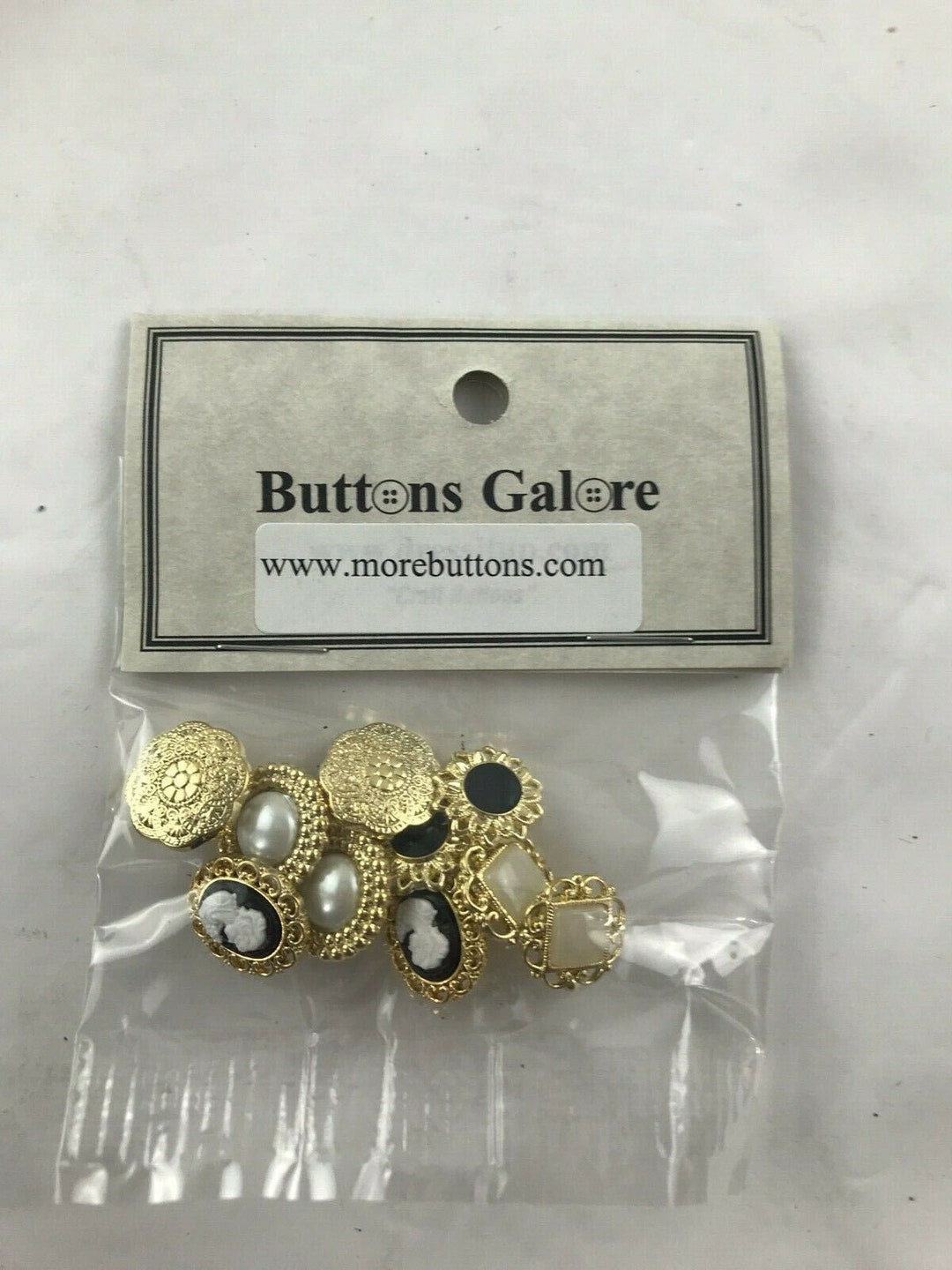 Buttons Galore Vintage Style Button Embellishments NIP - Etsy