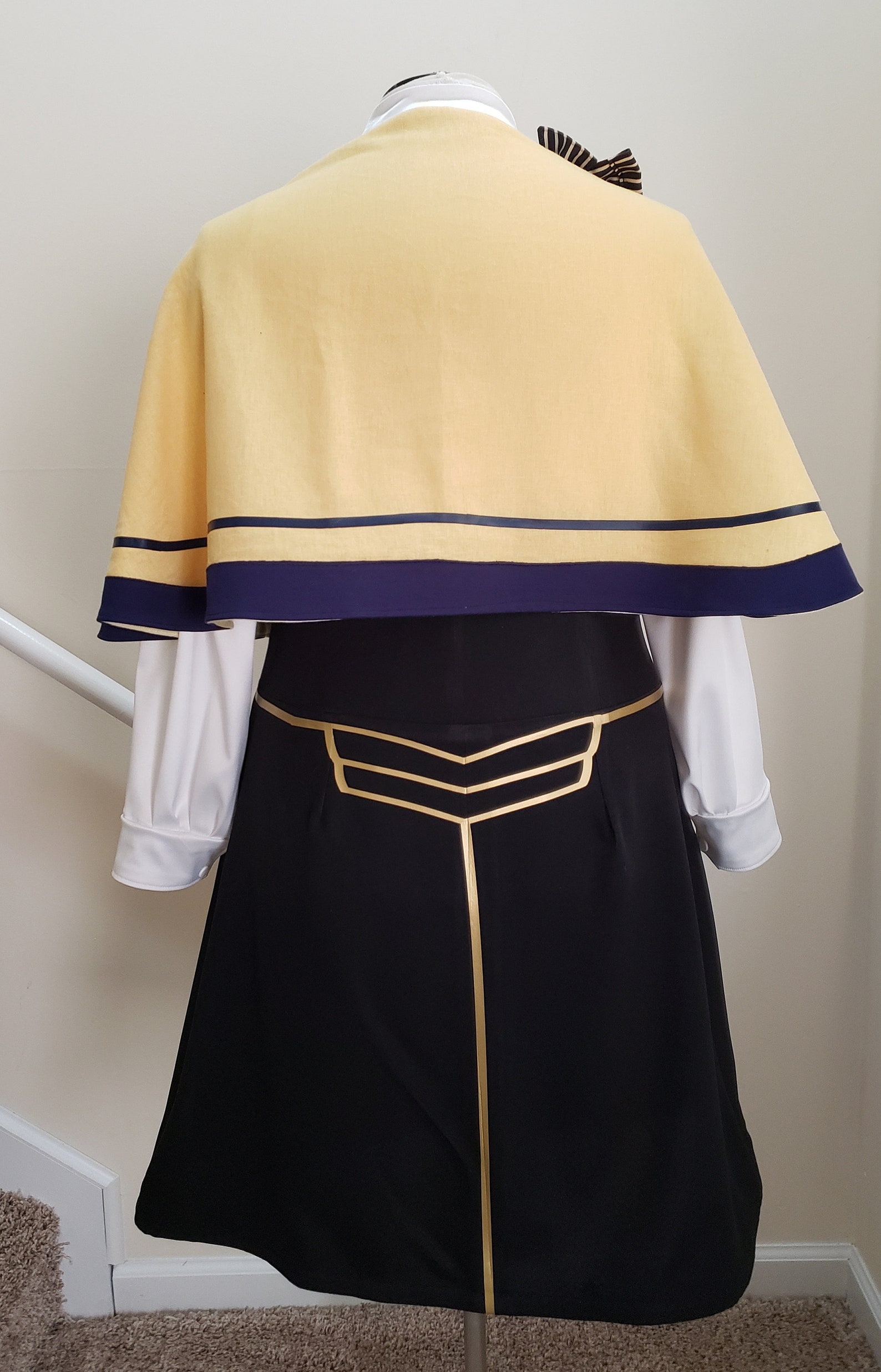 Garreg Mach Uniform fire Emblem 3 Houses HTV Cosplay Decal | Etsy