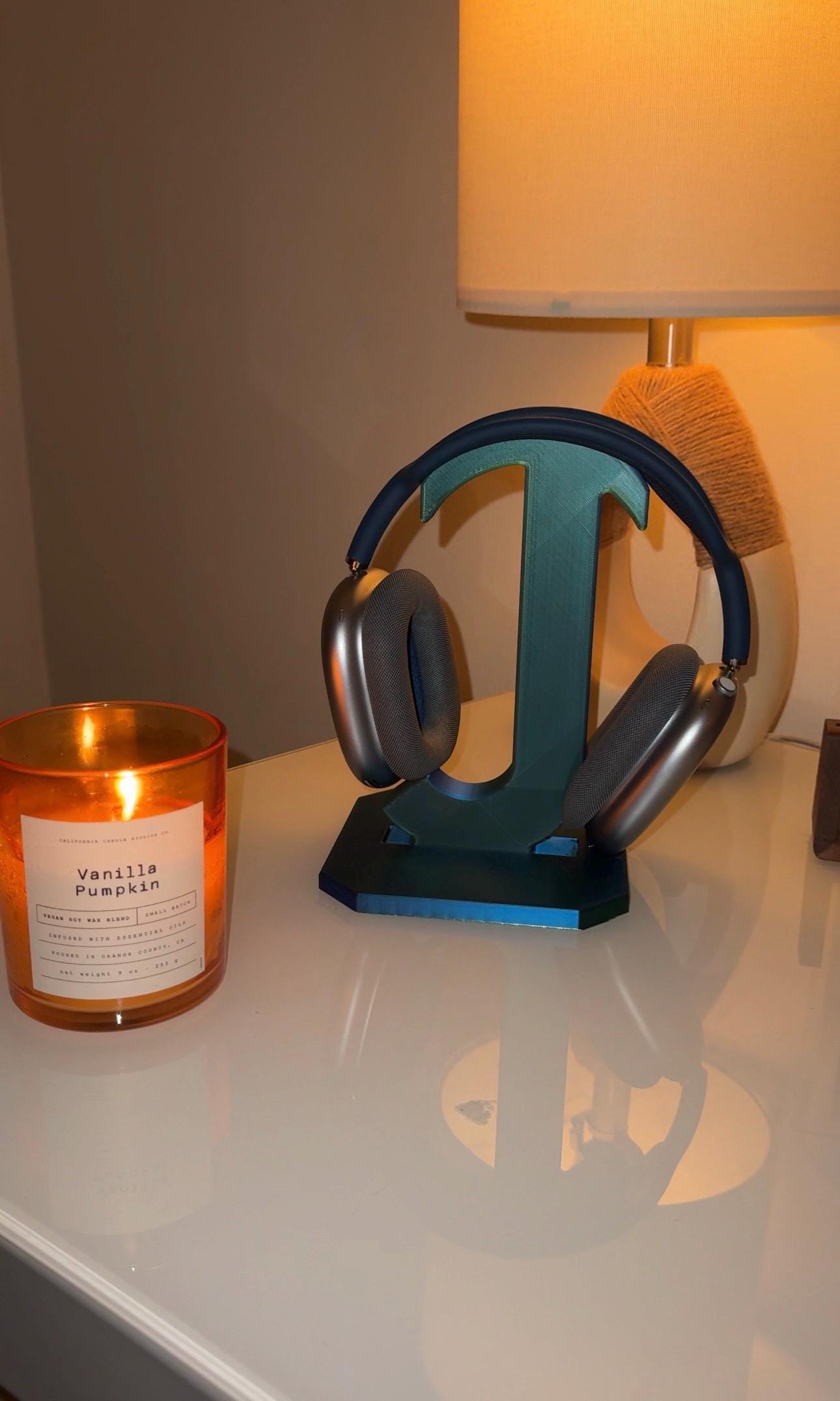 3D Printed Custom Letter Headphone Stand - Personalized Desk Organizer ...