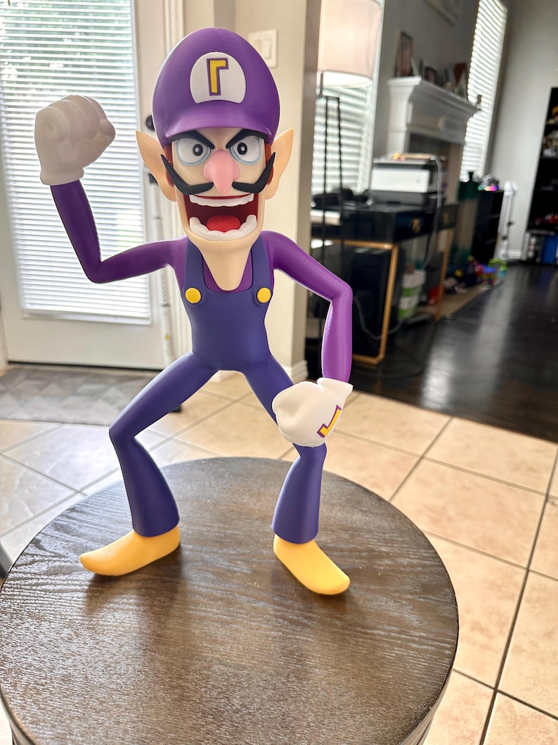 3D Printed Waluigi Figure: Nintendo Fan Art, Retro Gamer Decor - Etsy