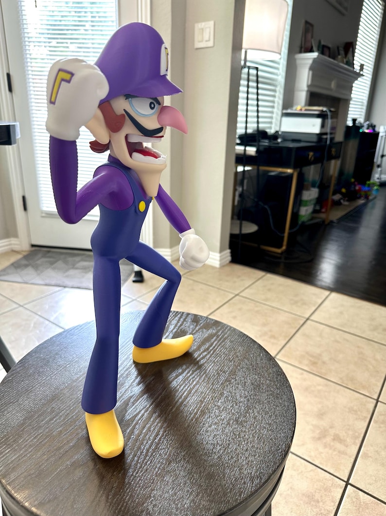 3D Printed Waluigi Figure: Nintendo Fan Art, Retro Gamer Decor - Etsy