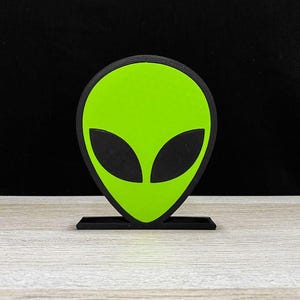 Alien Head STL Digital Model for 3D Printing – Futuristic DIY Design ...