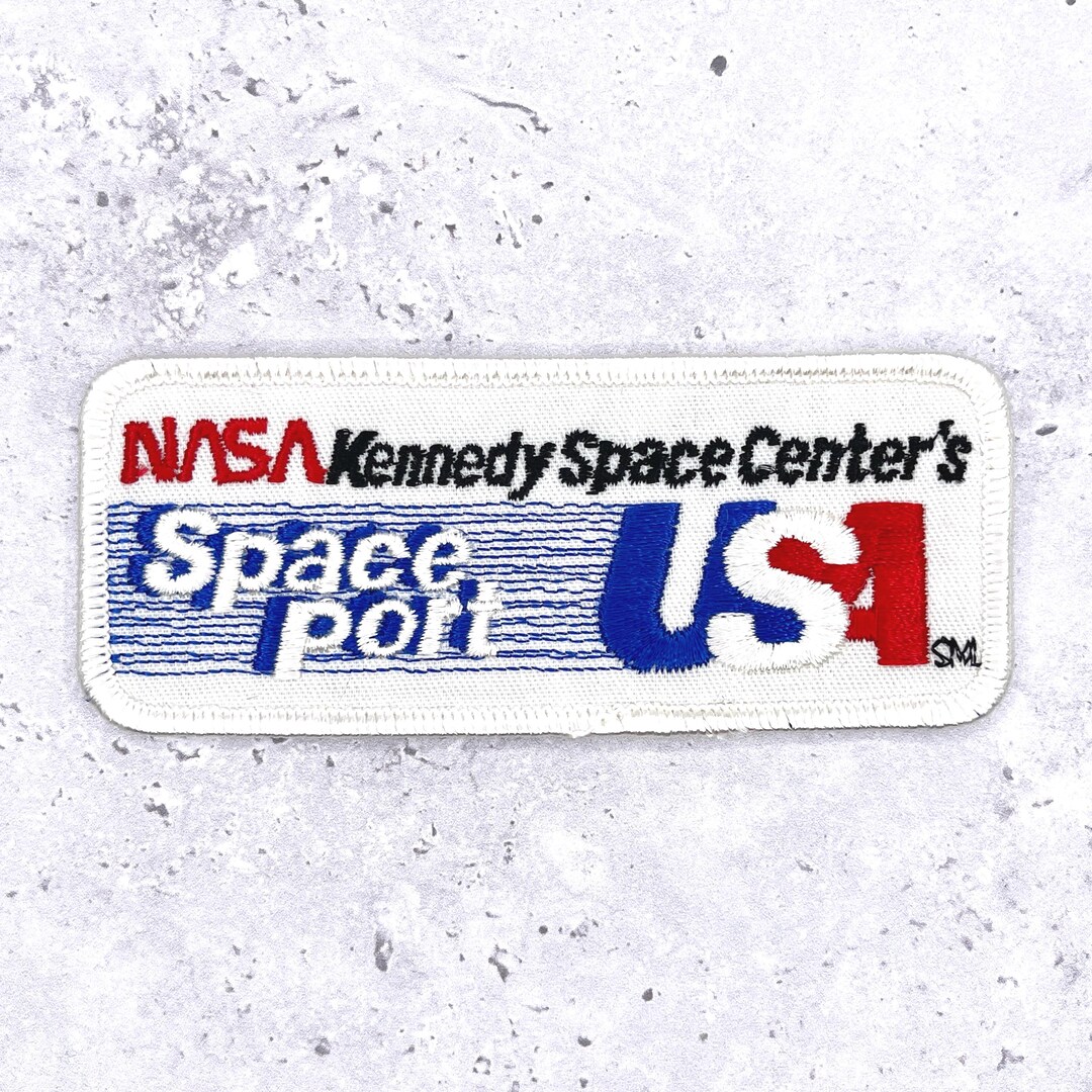 Vintage NASA Spaceport USA Patch • 80s Kennedy Space Center • 4.25" X 1 ...