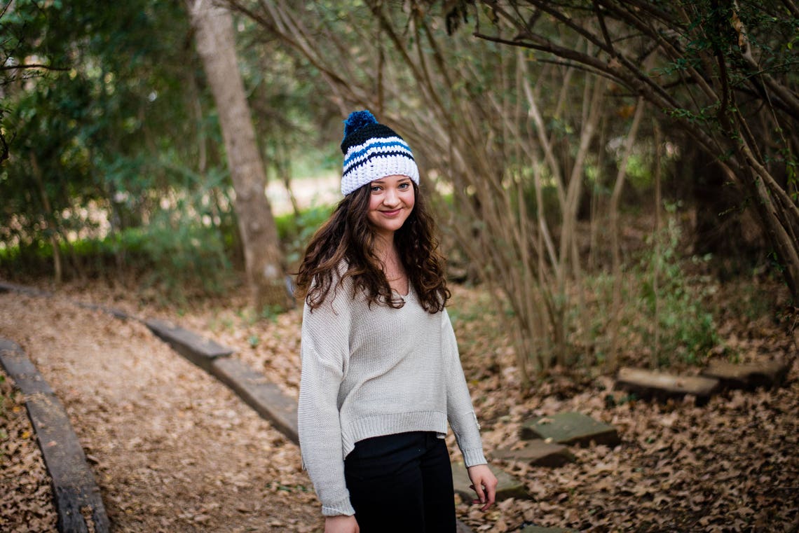 Pom-pom Hat Blue Ridge Black Christmas Gifts/ Fall Fashion - Etsy